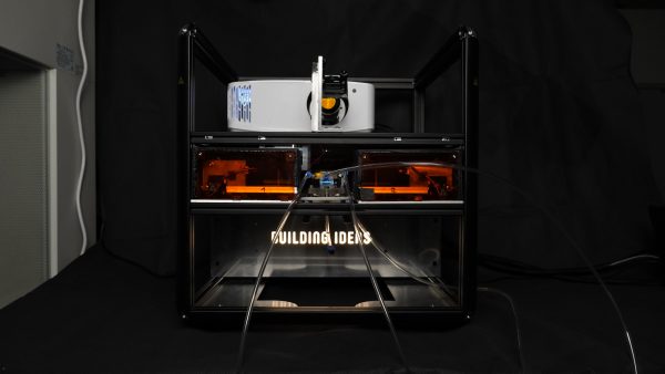 Xolo – Made of Light.