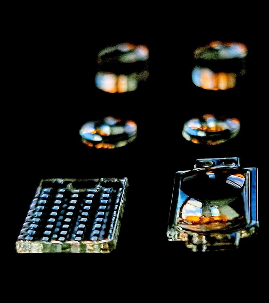 Xolo – Made of Light.